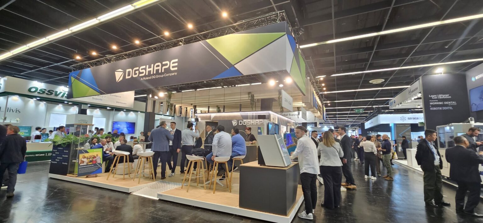 DGSHAPE at IDS 2025: A Global Team, A New Era of Dental Milling. - DGSHAPE